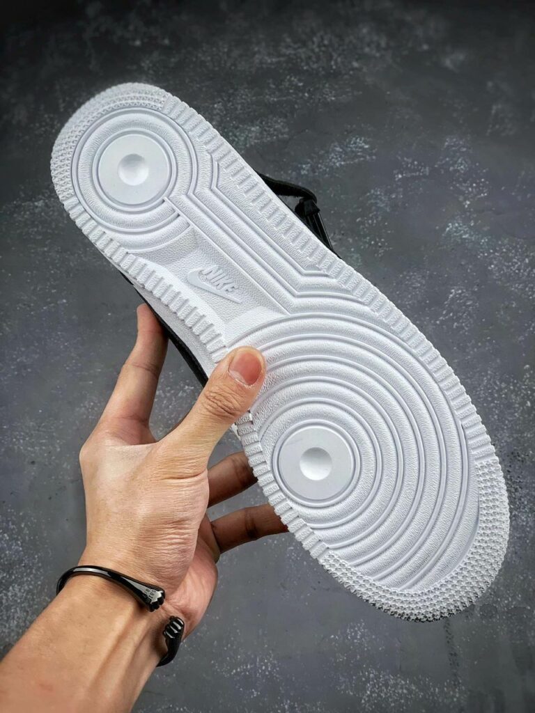 RÉPLICA NIKE AIR FORCE 1 MID '07 LV8 'UTILITY BLANCO' - Zapatillas Réplica